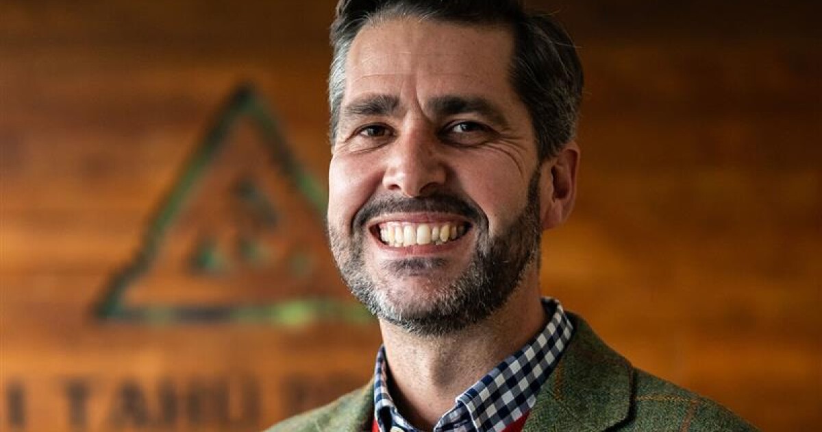 Representative for Awarua | Te Rūnanga o Ngāi Tahu